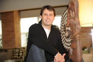 Adrian Ferguson assume mídia da DM9