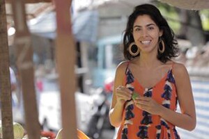 Bela Gil leva receitas naturais para o YouTube