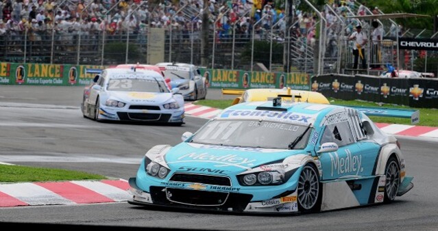 Stock Car traz novo layout e interação em seu novo site - Meio