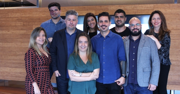 Grey fortalece equipe