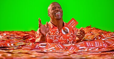 Terry Crews celebra vendedores brasileiros na Shopee