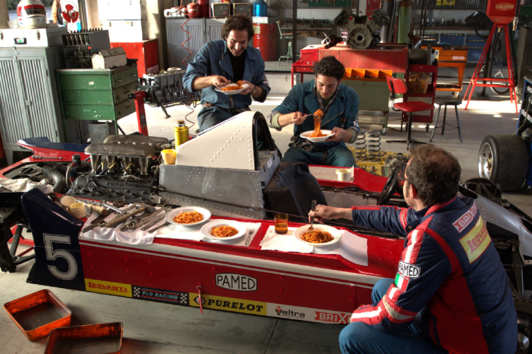 Barilla explora conexão entre massas e Fórmula 1 em campanha