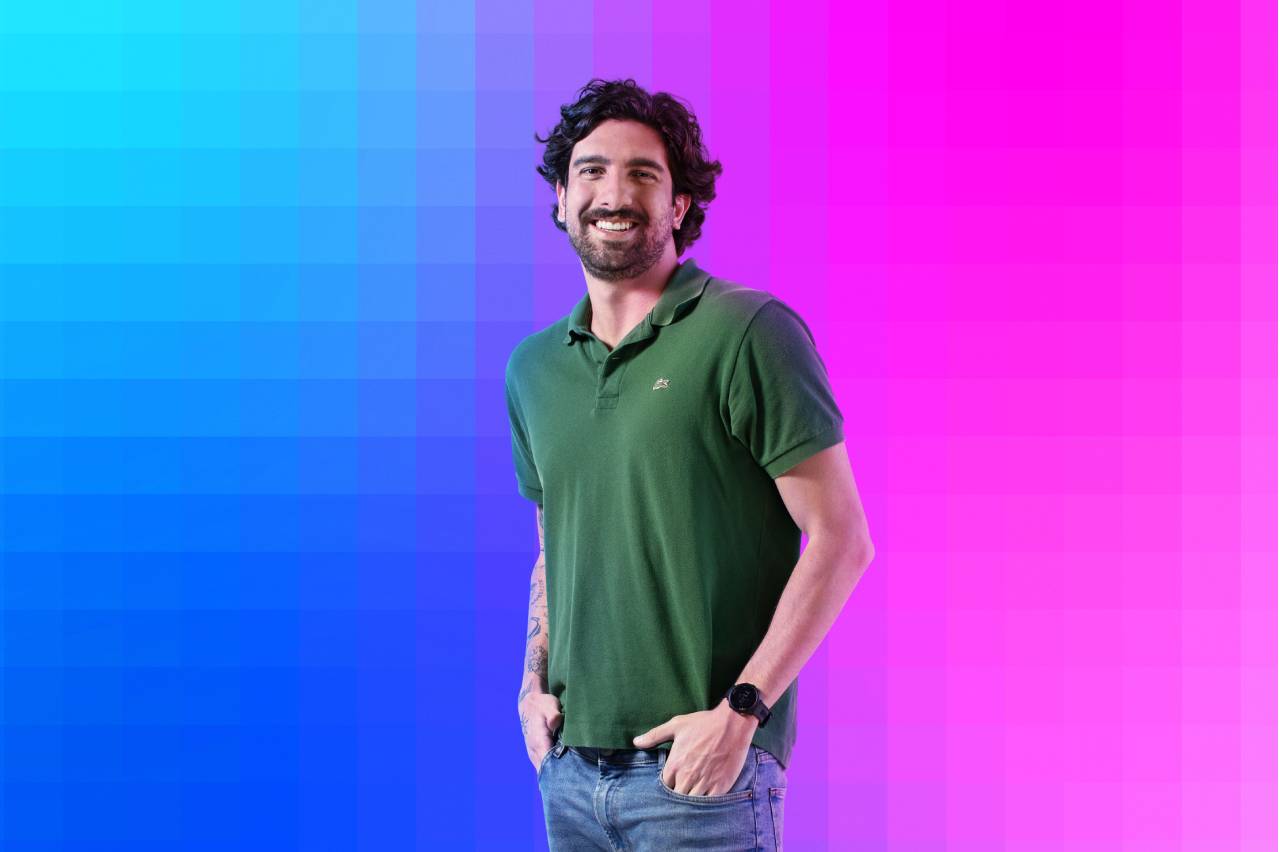 Milà contrata diretor de negócios