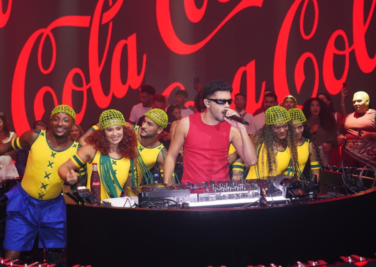 Coca-Cola convida Pedro Sampaio para remixar hino da Copa